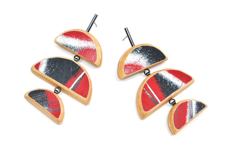 Tara Locklear Triple Diameter Dangles – ESSE Purse Museum & Store